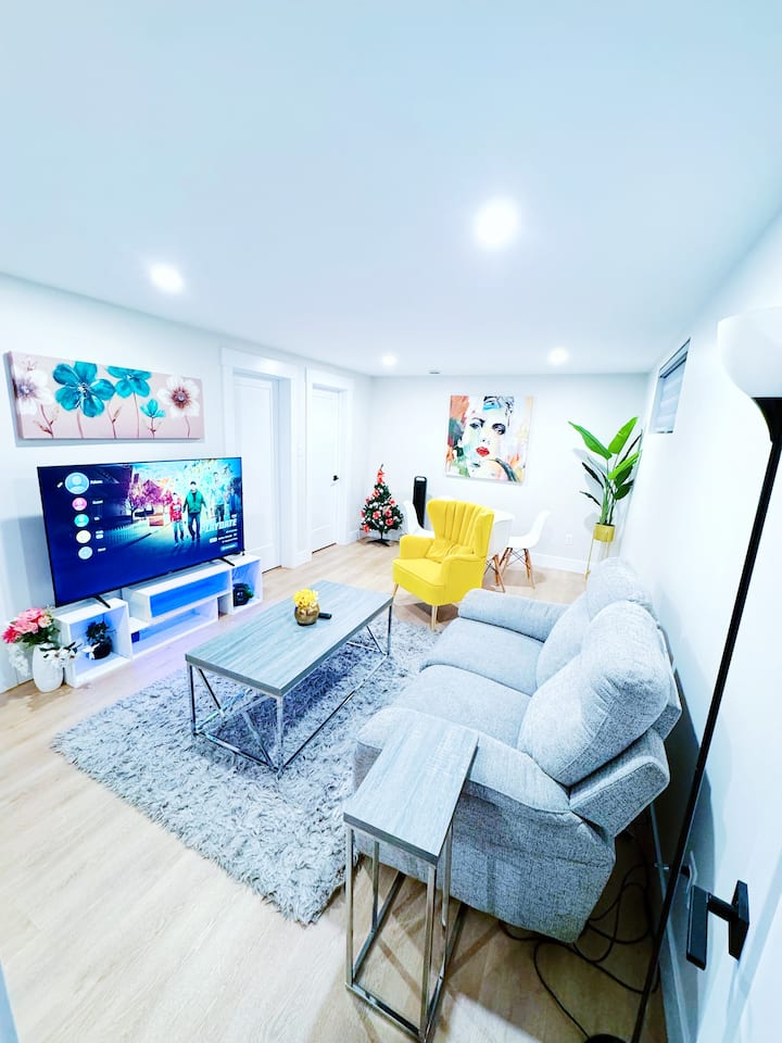 Cozy New Home In Moncton Near Casino&magnetic Hill - Moncton