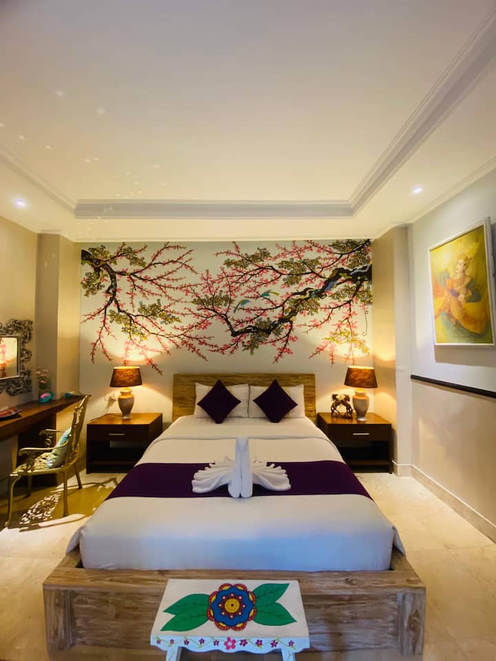 Hidden Sakura Room Balinese Stay - Indonesia