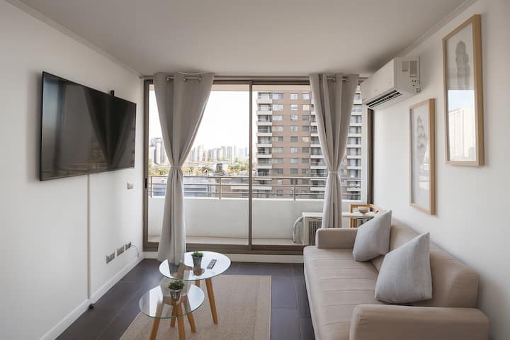 Modern, Central And With Panoramic View - Santiago