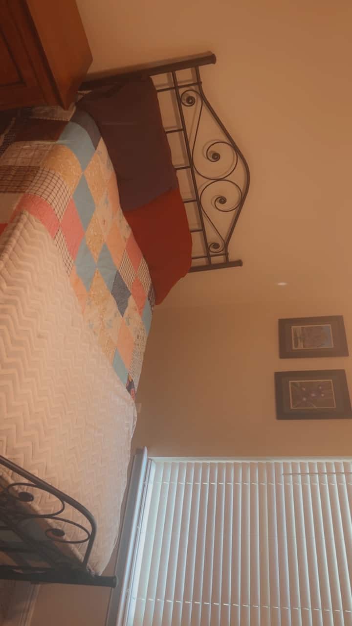 Clean, And Quiet As Possible - Milton, FL