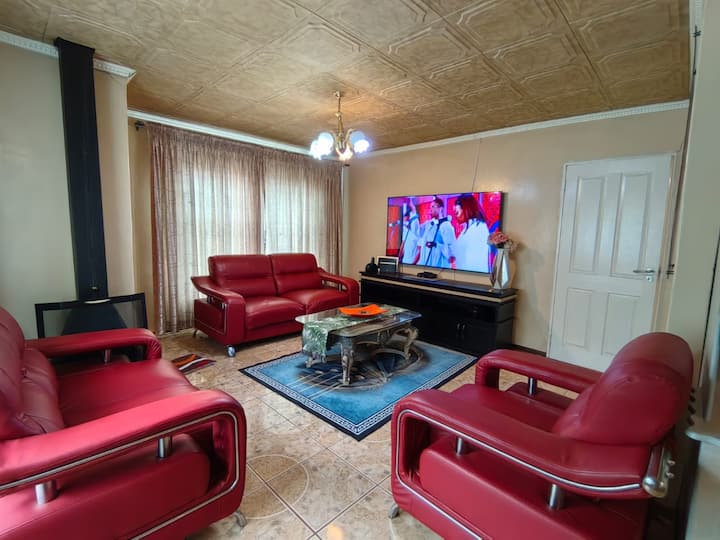 Graceful Grasslands - Bloemfontein