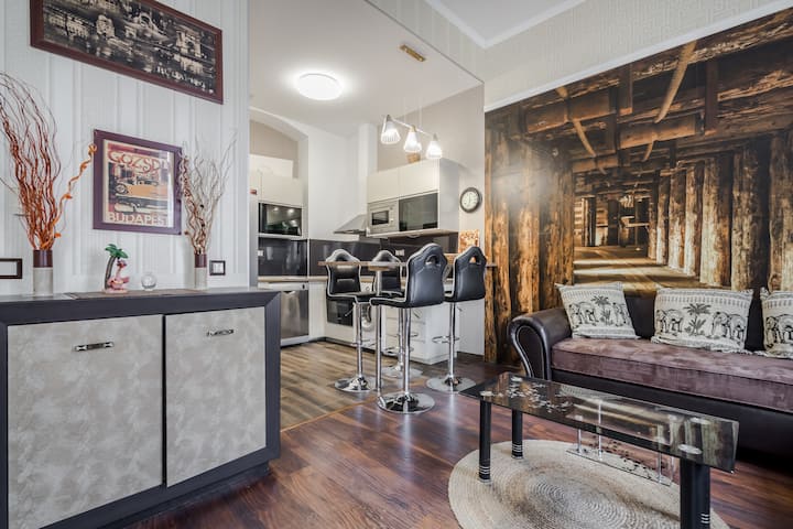 Woodland King Apartment With Sauna @Gozsdu - Budapest