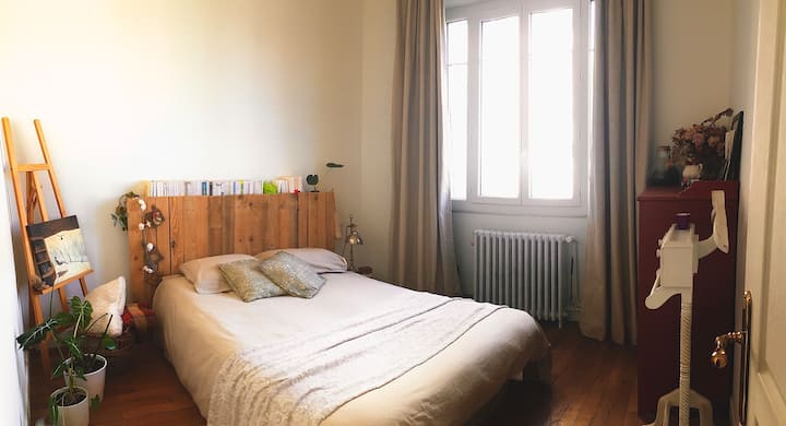 Chambre + Petit Déjeuner - Lyon