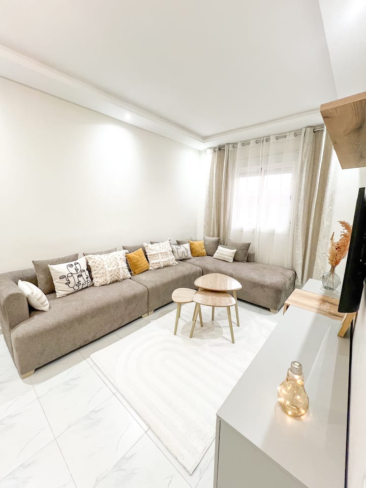 Lyana Home : Modernité Et Confort, Proche Aéroport - Marrakech