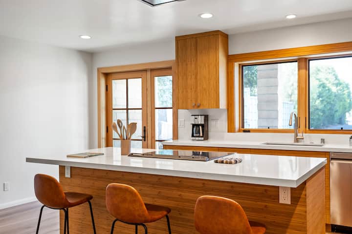 Available Now! Topatopa Hideaway - Ojai, CA