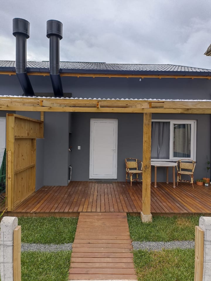 Casa Nova50m Da Praia Dos Açores - Florianópolis