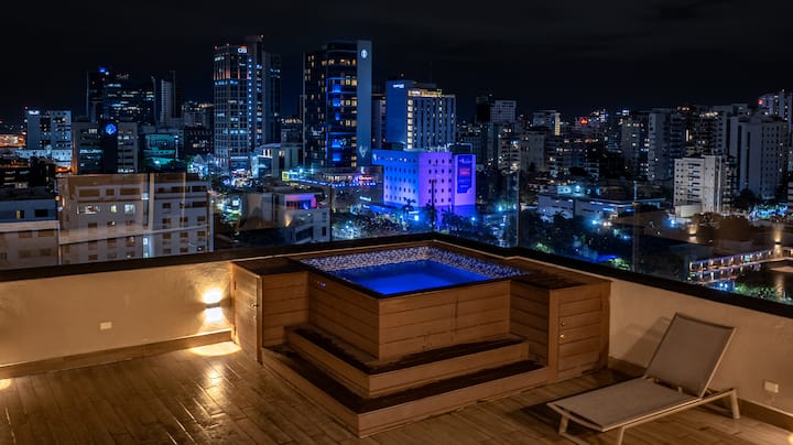 "Elegance In The Heart Of The City  Pool, Jacuzzi" - Saint-Domingue
