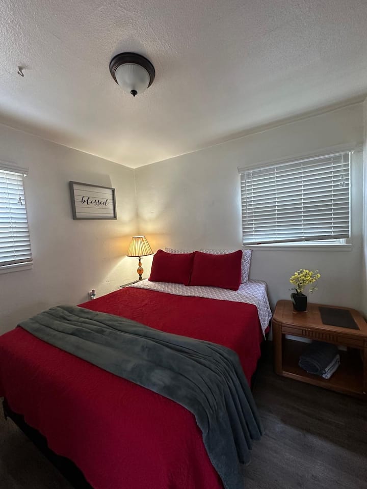 Lovely House In Central Santa María - Santa Maria