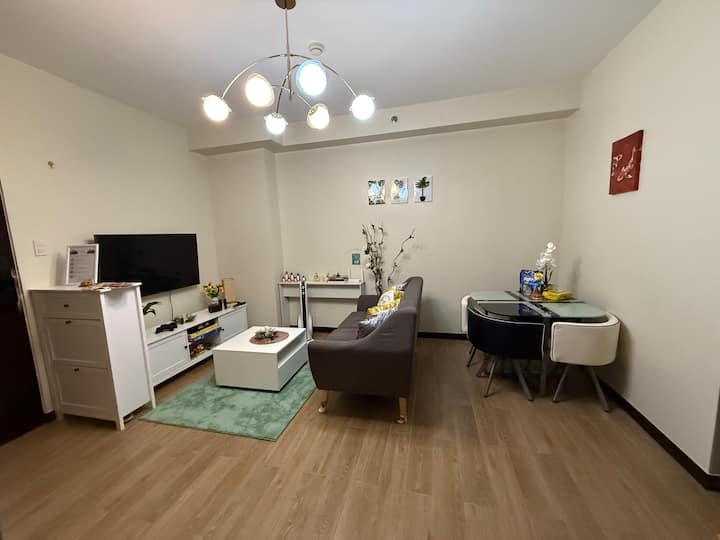 Angsana Breeze: 2 Bedroom @ Paseo Verde Las Piñas - Las Piñas