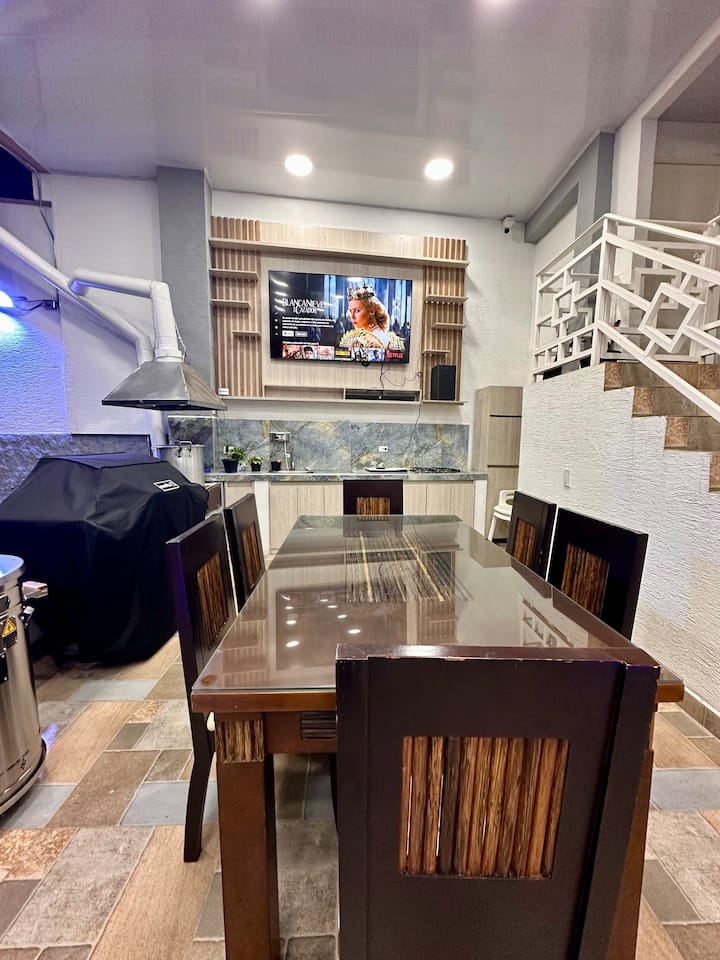 Cerca Al Centro De Armenia - Con Jacuzzi - Armenia, Colombia