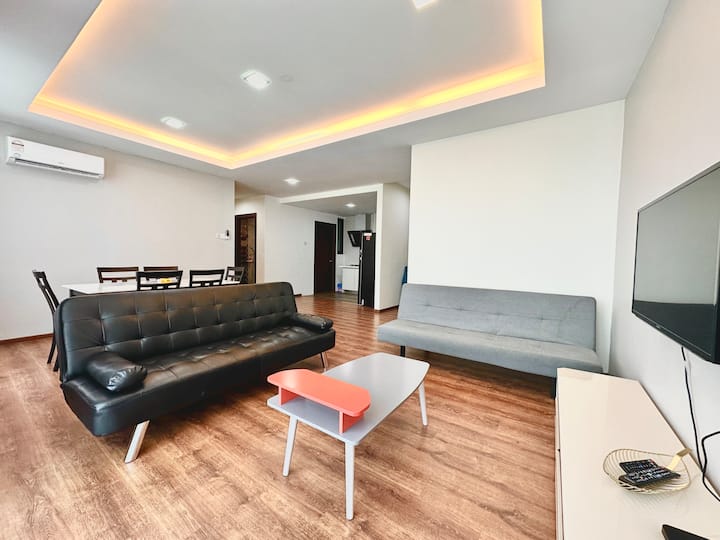 Wanderlust@j1 Vivacity>3br7+2pax - Sarawak