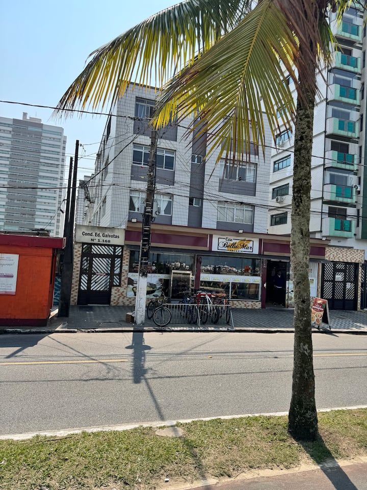 Kitinet Frente à Praia Do Forte - サントス