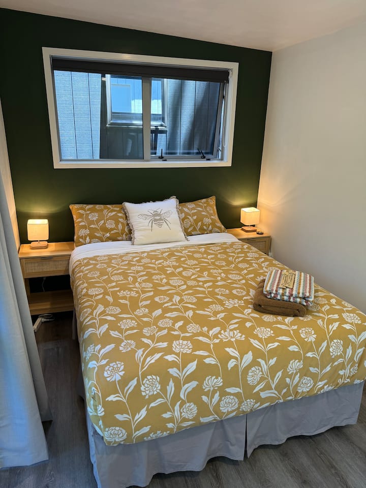 The Kingfisher Cabin - Papamoa