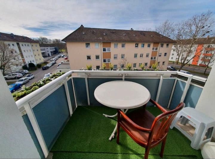 Zimmer Mit Balkon, 5min Zum Hauptbahnhof - Heilbronn