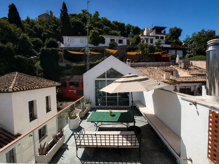 ÁTico Con Terraza Privada De Impresionantes Vistas - Granada