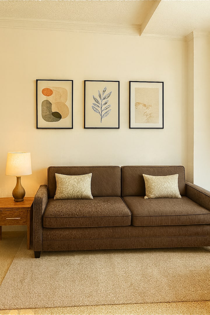 1bhk 5 Mins From Dubai Airport & 3 Mins From Metro - Sharjah