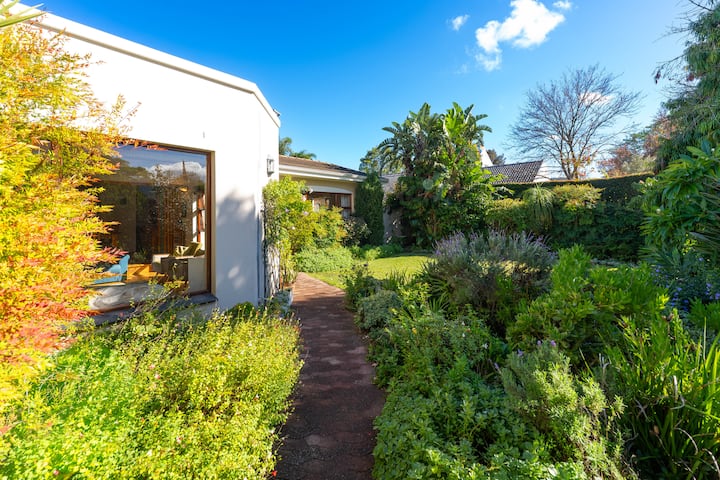 Kaneeltjie, Home In Die Boord - Stellenbosch