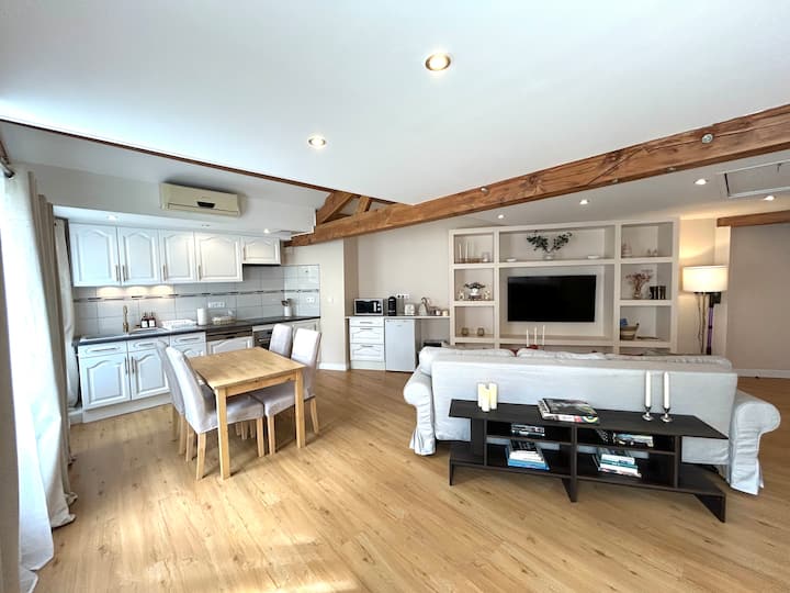 Le Chalet : Maison Avec Jardin Et Parking Privé - Lourdes