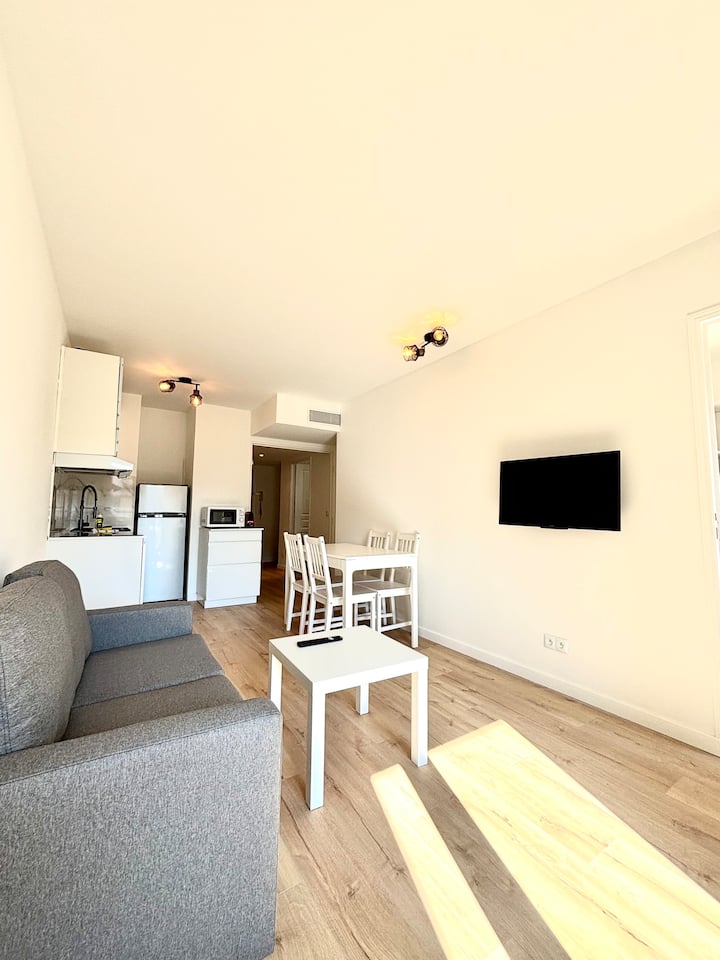 T2 Moderne Au Cœur De Nice Avec Terrasse Privée ! - Nice