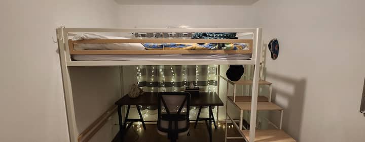 Chambre Cosy Avec Bureau - Lille