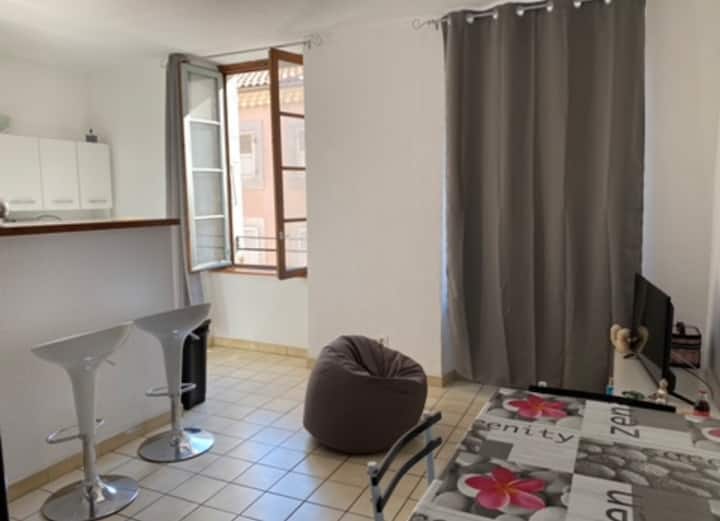 Joli Studio En Centre-ville - Montélimar
