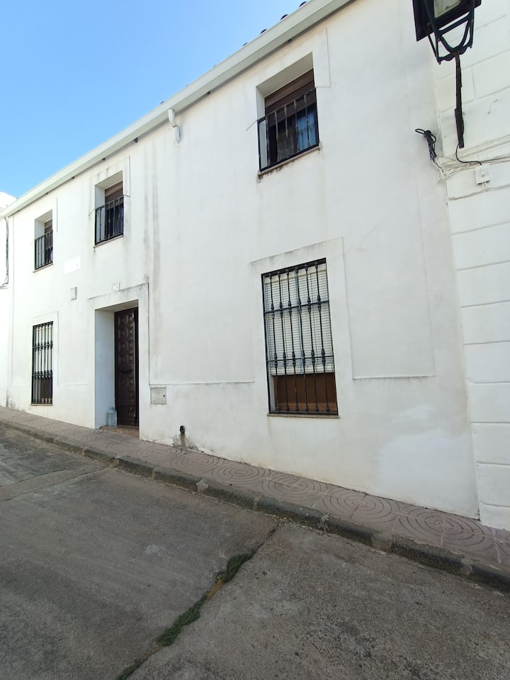 Casa Típica Extremeña Siglo Xix - 瓦倫西亞