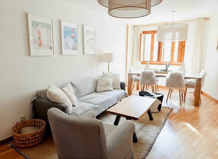 Arafita, Cálido Y Familiar - Formigal