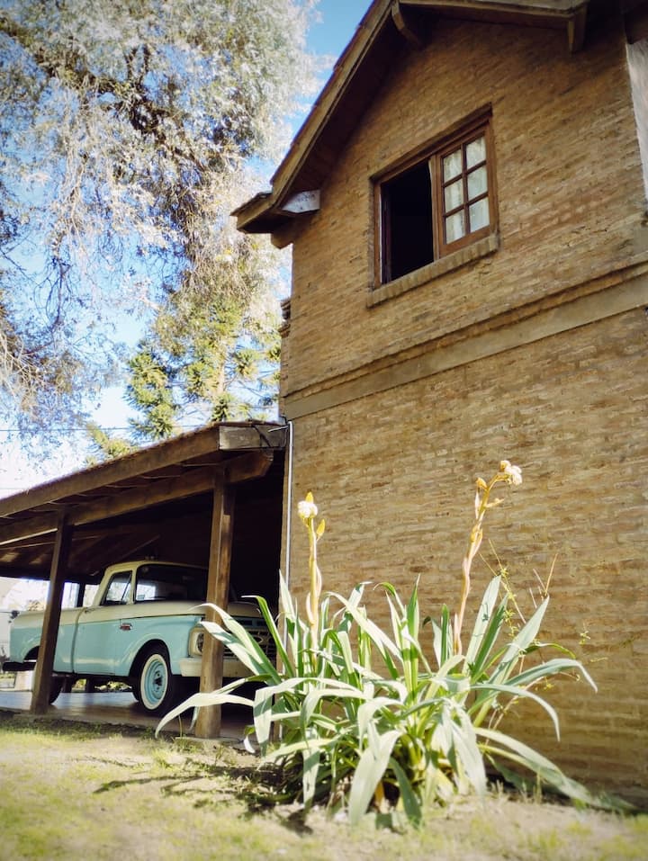 Casa Quinta En Pilar Con Parrilla Y Hogar - Villa Rosa