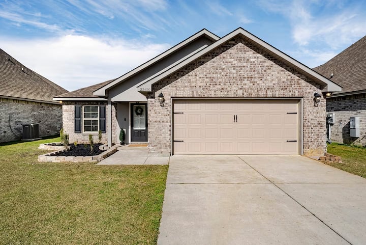 Walker Cove House | 25 Min. From Lsu | Sleeps 6 - Louisiana