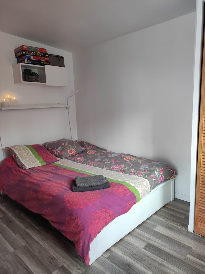 Chambre+salle De Bain+wc-accès Autonomes - Quimper
