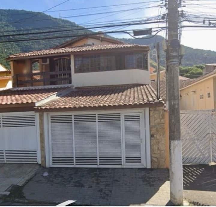 Sobrado Em São Sebastião - Ilhabela
