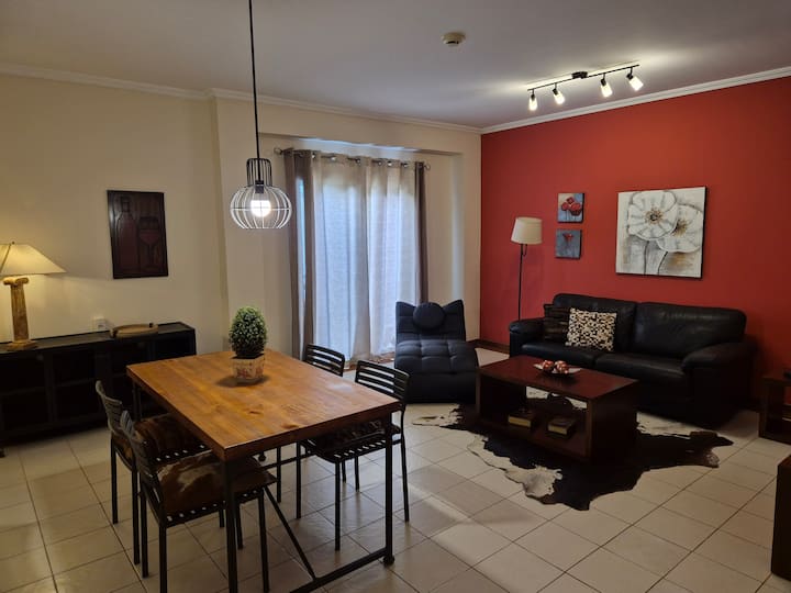 Amplio Y Moderno Departamento De Un Dormitorio - Asunción