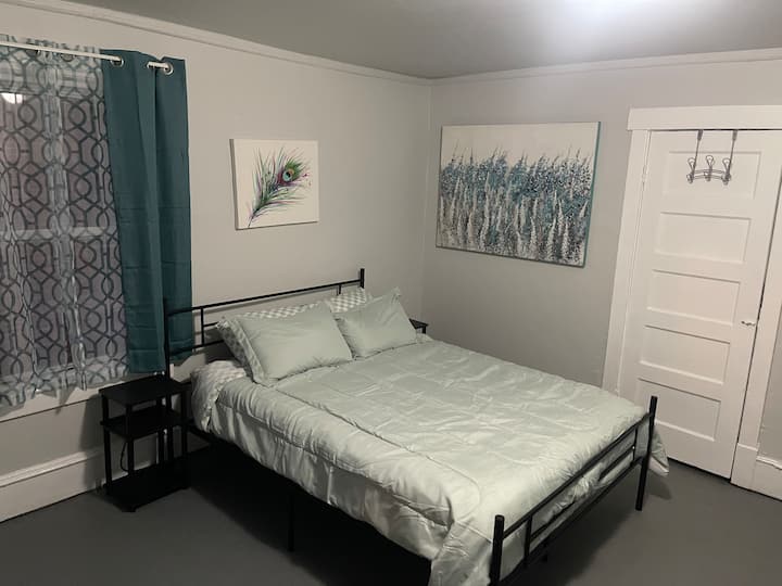 Dresden Green Island In The Trenton Archipelago - Princeton, NJ