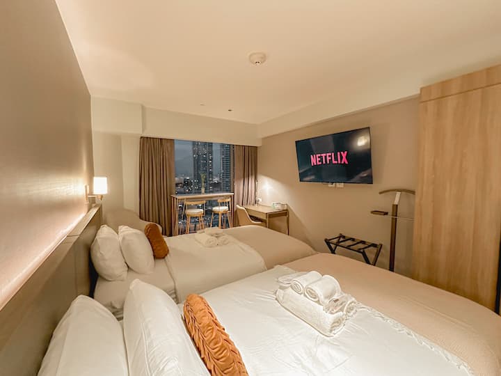Rockwell View Twin Suite • Free Pool & Gym - Makati