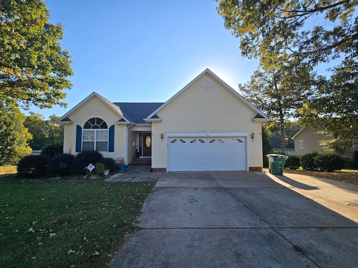 Great Belmont Location - Belmont, NC