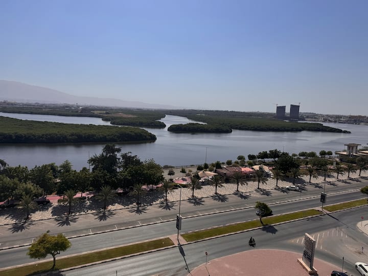 Stunning Corniche View Premium Rooms For Rent - Ras al Khaimah