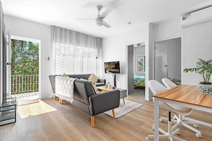 Charming 2-bed Near River & City - Brisbane