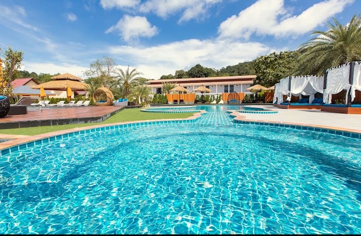 Adm Tripple Phi Phi Resort&breakfast 1 - Ko Phi Phi Don