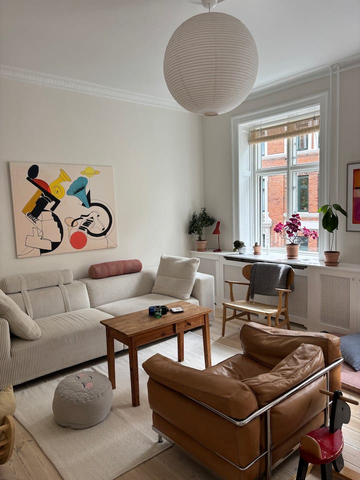 Herskabslejlighed I Hjertet Af Frederiksberg - Copenhagen