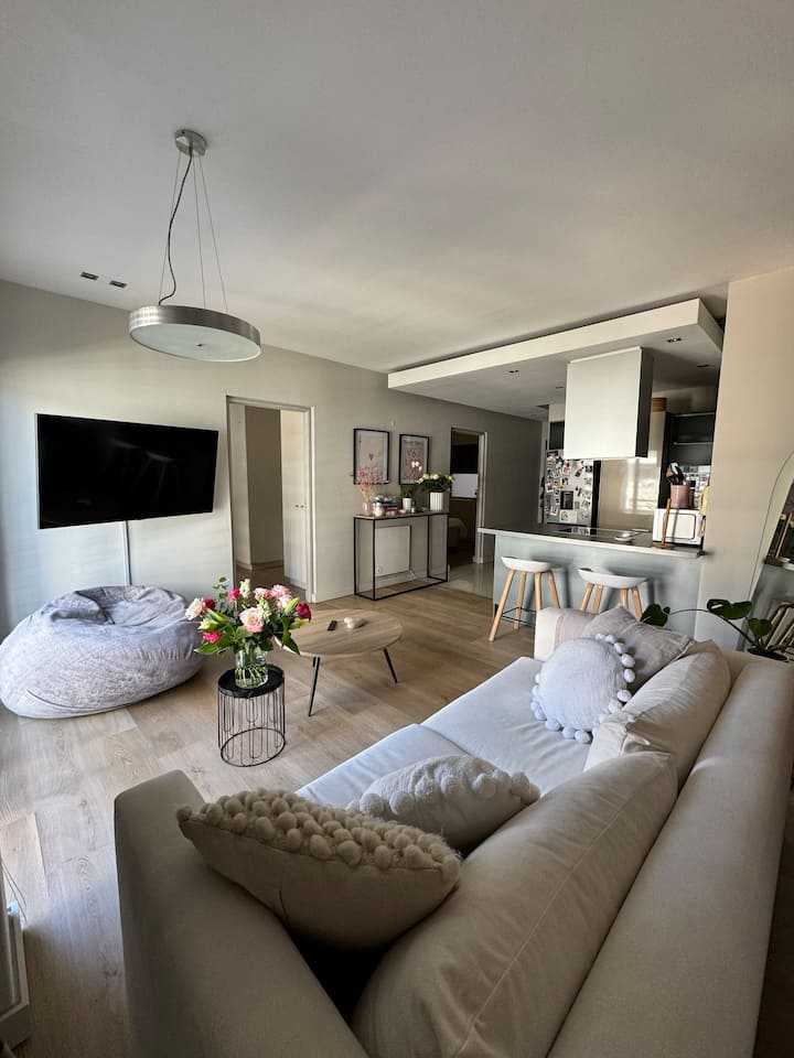 2 Bed, 2 Bathrooms - Green Point - Le Cap