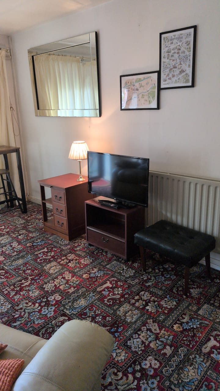 Tranquil, Cosy, Twin-bed Apartment - Tresco - Warrington