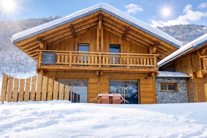 Chalet, Les Crozats (Valley Side) - Morzine