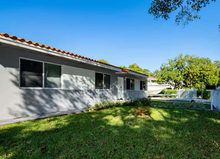 Spacious 3br/2ba | Little Havana By Calle Ocho - Miami