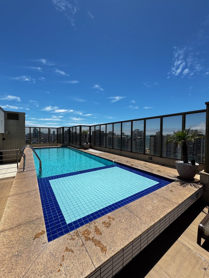 Espaçoso E A 2 Quadras Do Mar! - Vila Velha