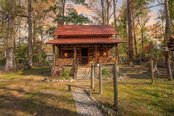 Log Cabin | Wood Stove | 15 Min To Dt Asheville - Asheville, NC