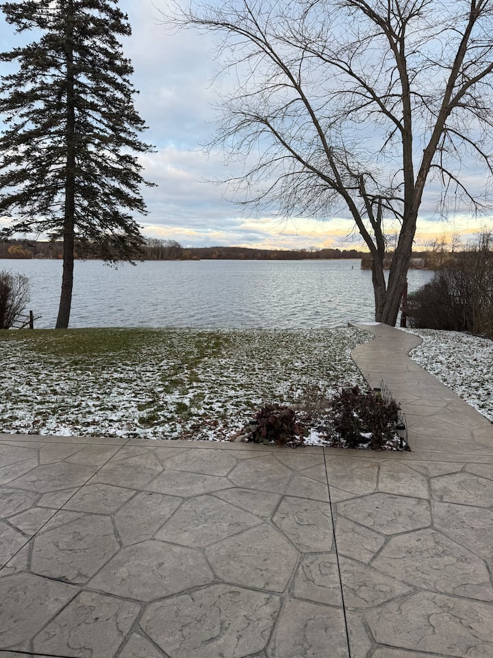 Lake Vibes At Pontiac Lake - Pontiac Lake Recreation Area, Waterford Twp