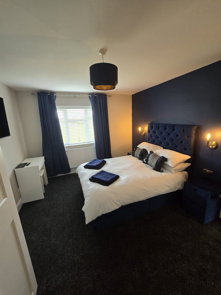 Perfect Getaway 2 - Redcar