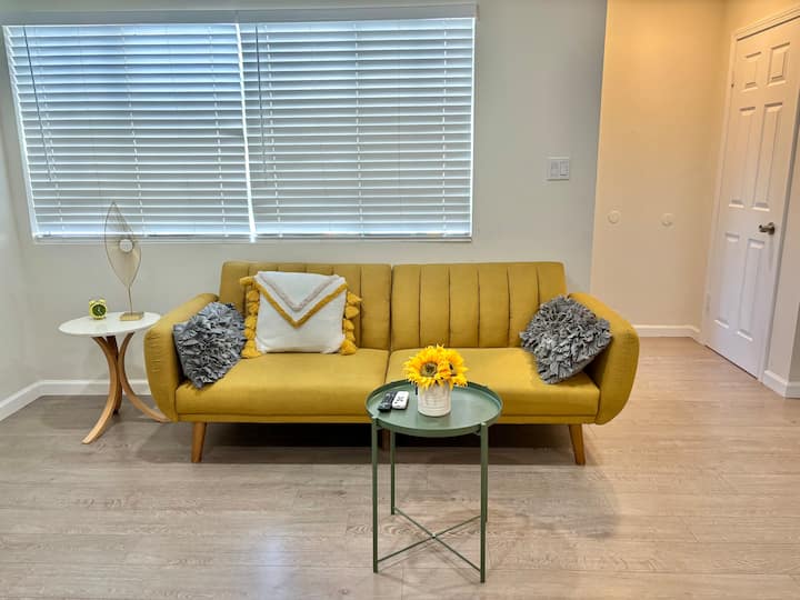 Family Friendly Apartment 2bed 1bath - Arcadia, CA