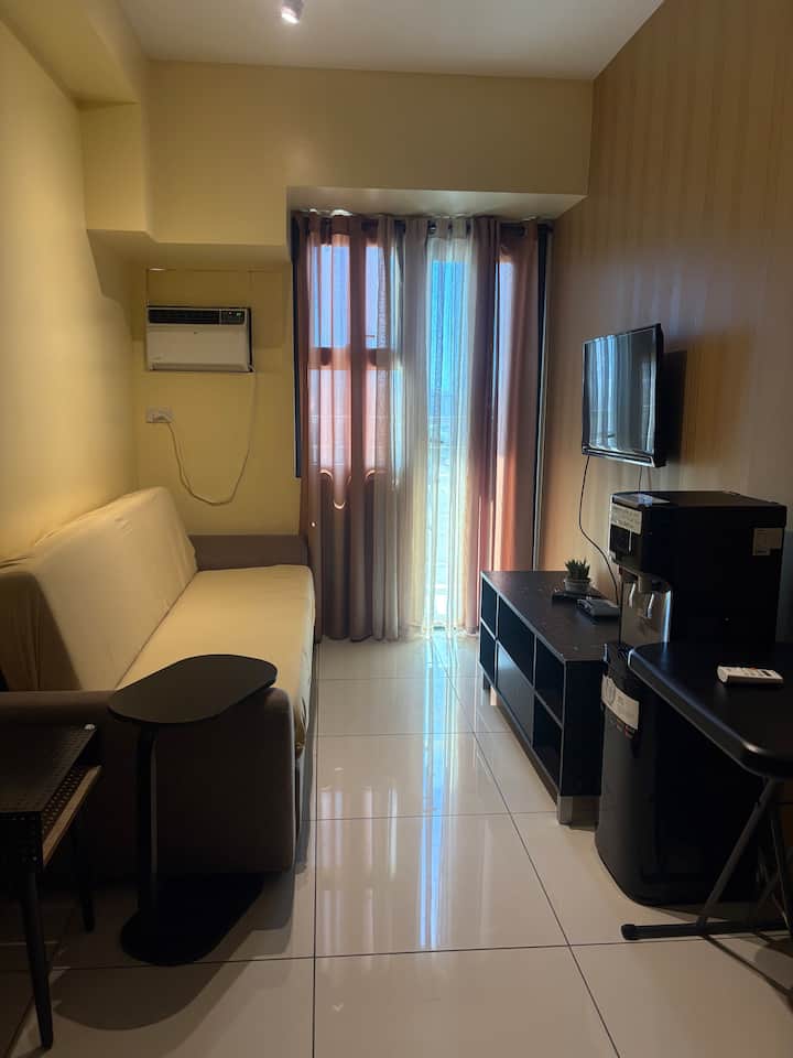 Affordable 1brhorizns101+balcny+washer+bottm Disp - Cebu City