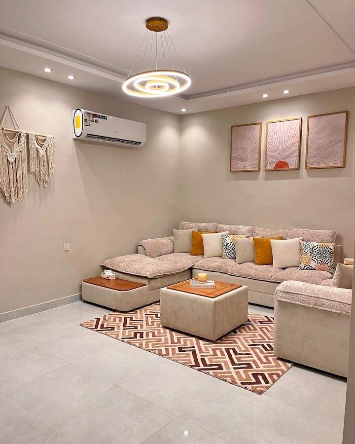 Beautiful Modern Apartment In An Amazing Location - Jeddah